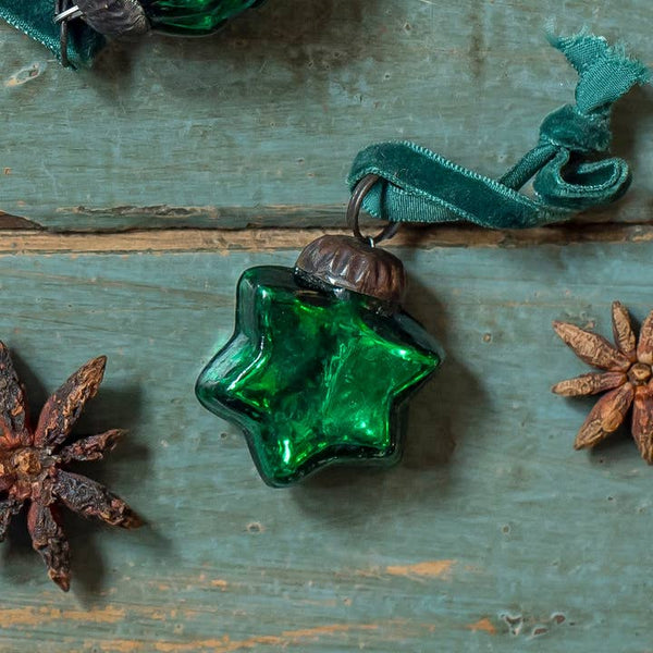 Moult Mini Opalescent Green Star Decoration – Twenty Three Living